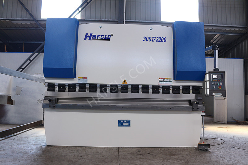WC67K-300T / 3200 Presse plieuse hydraulique avec E21 - HARSLE MACHINE